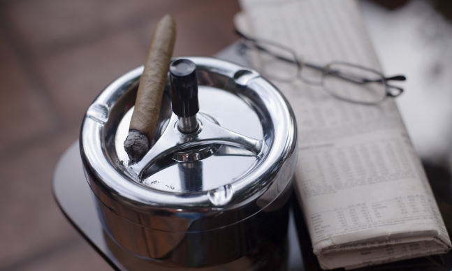 O charuto é tão prejudicial como o cigarro?