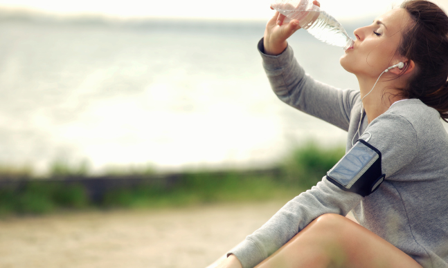 Transpirar muito significa que perdemos mais calorias?